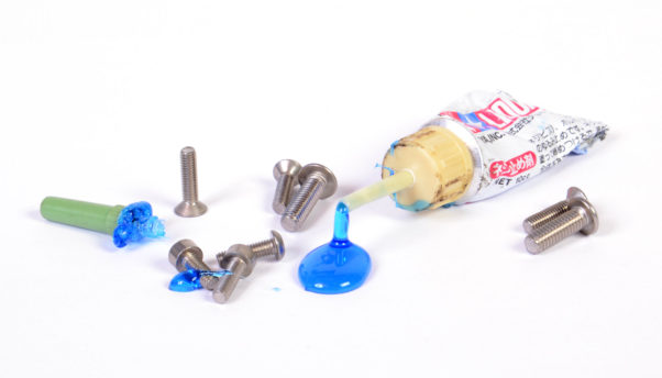 Review – Tamiya Liquid Thread-lock | Velocity RC Magazine